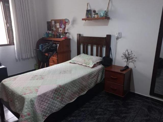 Casa à venda 3 Quartos, 1 Suite, 6 Vagas, 1853M², São Geraldo, Aparecida SP