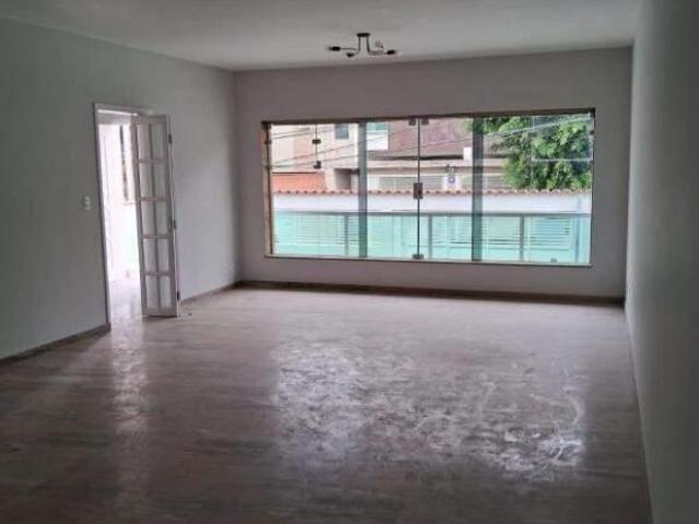 Casa Térrea à venda 3 quartos 1 suíte 6 vagas Utinga Santo André SP