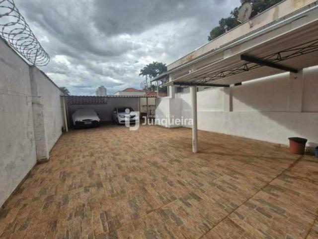 Casa à venda, 3 quartos, 1 suíte, 6 vagas, Centro Piracicaba/SP