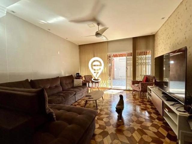 Casa à venda, 3 quartos, 1 suíte, 6 vagas, Cidade Vargas São Paulo/SP