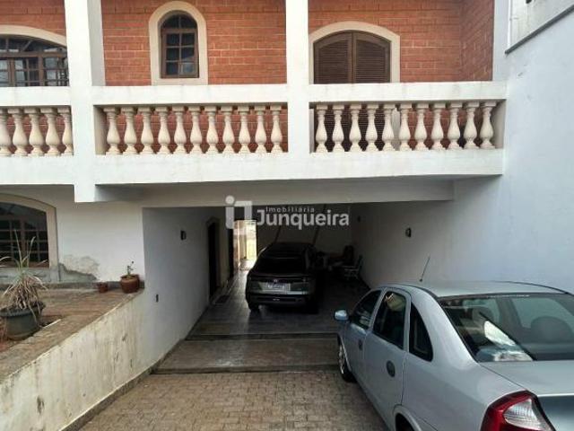 Casa à venda, 3 quartos, 1 suíte, Castelinho Piracicaba/SP