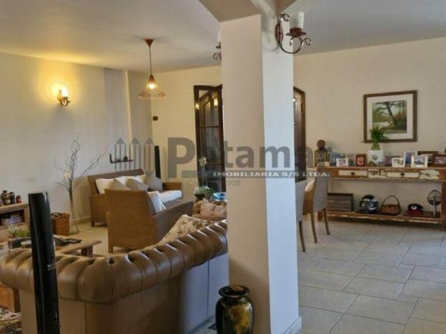 Casa à venda 3 quartos 1 suíte no Jardim Londrina