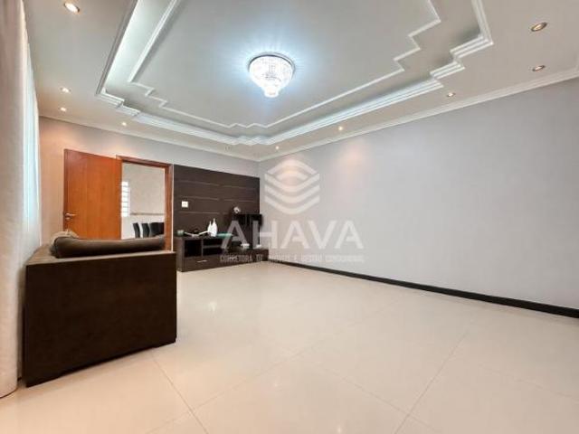 Casa à Venda – 3 Quartos 1 Suítes – 8 Vagas – Bairro Planalto – Belo Horizonte/MG