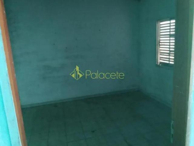 Casa à venda 3 Quartos, 1 Vaga, 250M², Conjunto Residencial Araretama, Pindamonhangaba SP