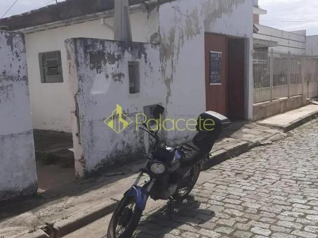 Casa à venda 3 Quartos, 1 Vaga, 300M², Centro, Pindamonhangaba SP