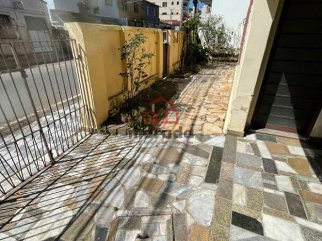 Casa à venda, 3 quartos, 1 vaga, CENTRO ITAUNA/MG