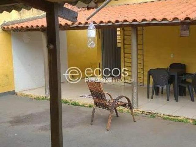 Casa à venda, 3 quartos, 1 vaga, Conjunto Uberaba UBERABA/MG