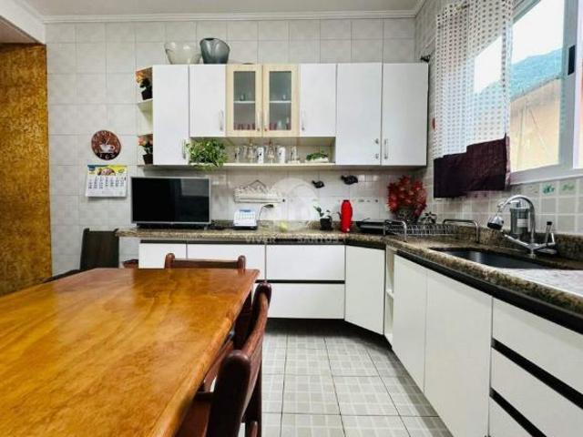 Casa à venda, 3 quartos, 1 vaga, Marapé Santos/SP