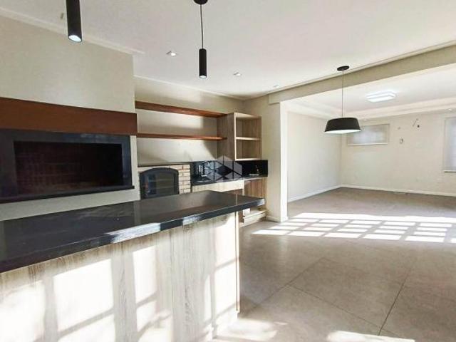 Casa à venda, 3 quartos, 2 suítes, salão de festas espaço gourmet, garagem fecha