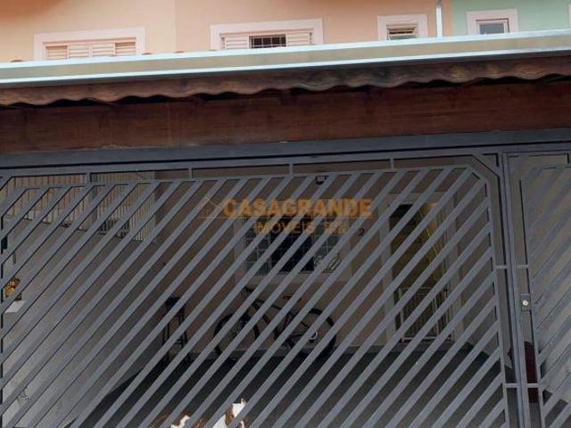 Casa à Venda 3 quartos, 2 suítes, 125m² Jd Vale dos Sol