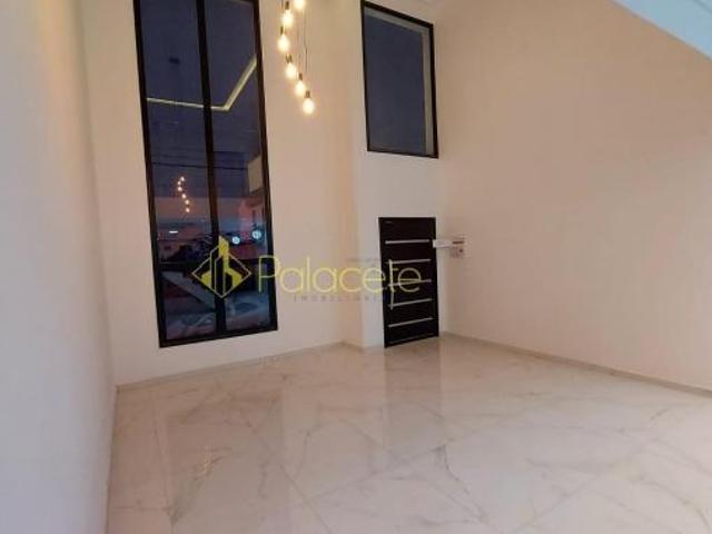 Casa à venda 3 Quartos, 2 Suites, 4 Vagas, 300M², Bairro do Grama, Caçapava SP Condomínio Terras
