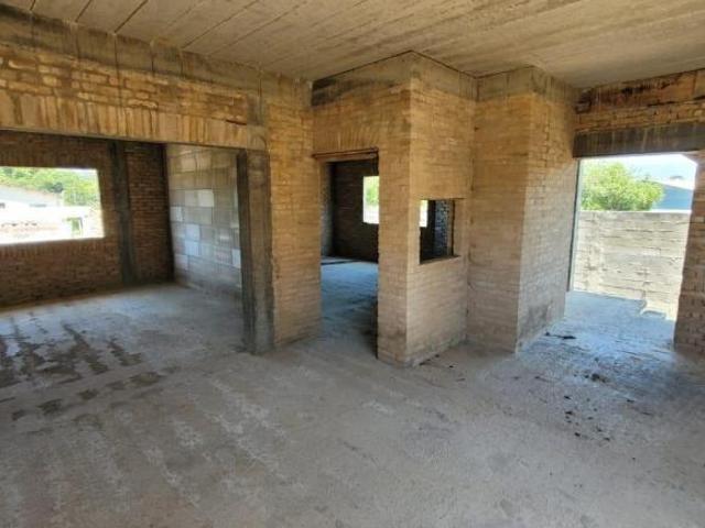 Casa à venda 3 Quartos, 2 Suites, 4 Vagas, Vitória Vale III, Pindamonhangaba SP