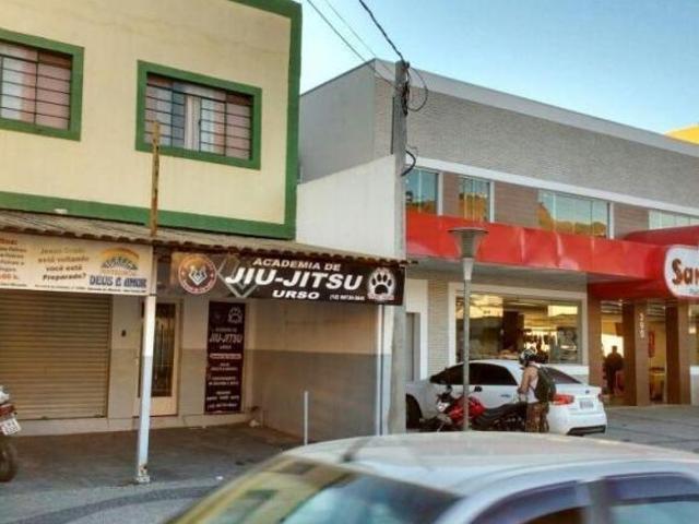Casa à venda 3 Quartos, 2 Vagas, 129.39M², São Roque, Aparecida SP