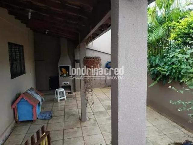 Casa à venda 3 Quartos, 2 Vagas, 140M², Conjunto Habitacional Violim, Londrina PR