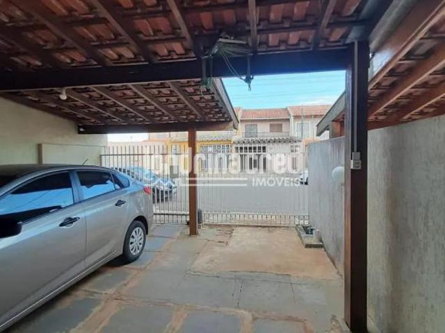 Casa à venda 3 Quartos, 2 Vagas, 163.25M², Cambezinho, Londrina PR