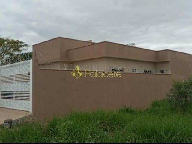 Casa à venda 3 Quartos, 2 Vagas, 250M², Vitória Vale III, Pindamonhangaba SP