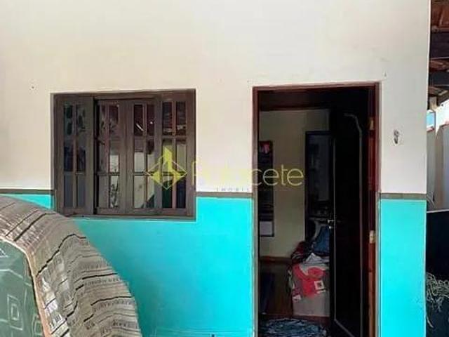 Casa à venda 3 Quartos, 2 Vagas, 250M², Parque São Domingos, Pindamonhangaba SP