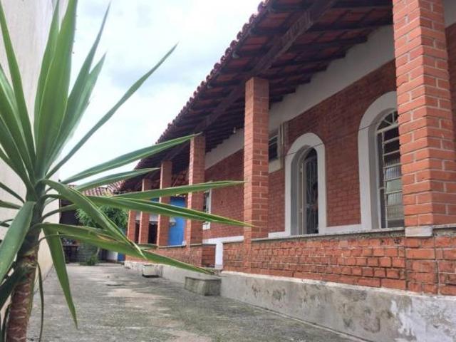 Casa à venda 3 Quartos, 2 Vagas, 400M², Campo Alegre, Pindamonhangaba SP