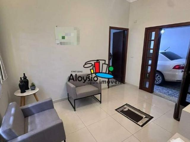 Casa à venda, 3 quartos, 2 vagas, Centro Sete Lagoas/MG