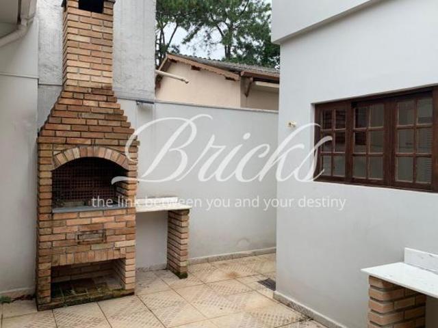 CASA À VENDA 3 QUARTOS 2 VAGAS BROOKLIN NOVO