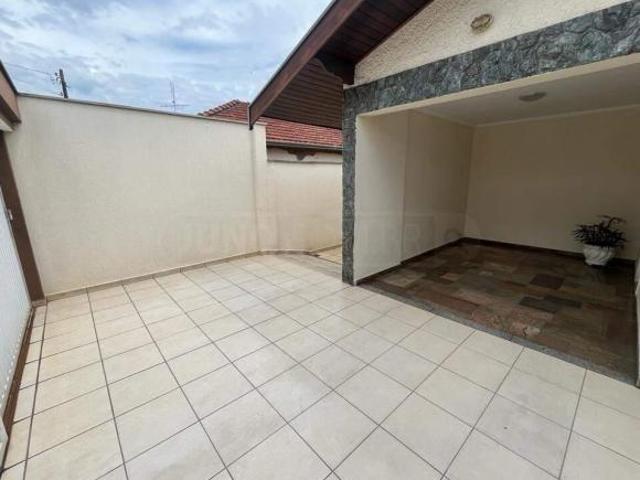 Casa à venda, 3 quartos, 2 vagas, Santa Terezinha Piracicaba/SP