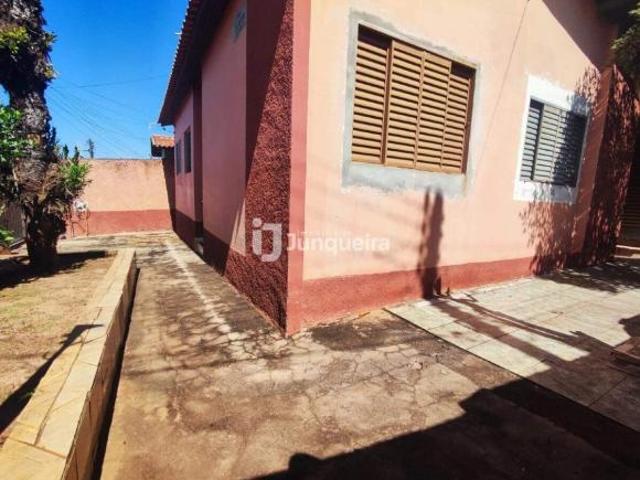 Casa à venda, 3 quartos, 2 vagas, Vila Kennedy Rio das Pedras/SP