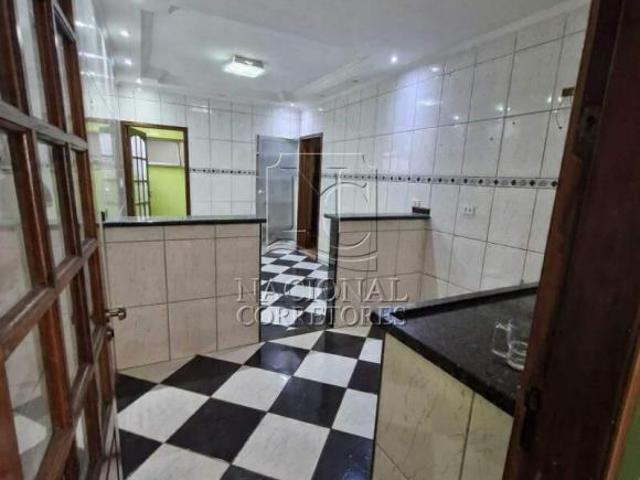 Casa à venda, 3 quartos, 2 vagas, Vila Lutécia Santo André/SP