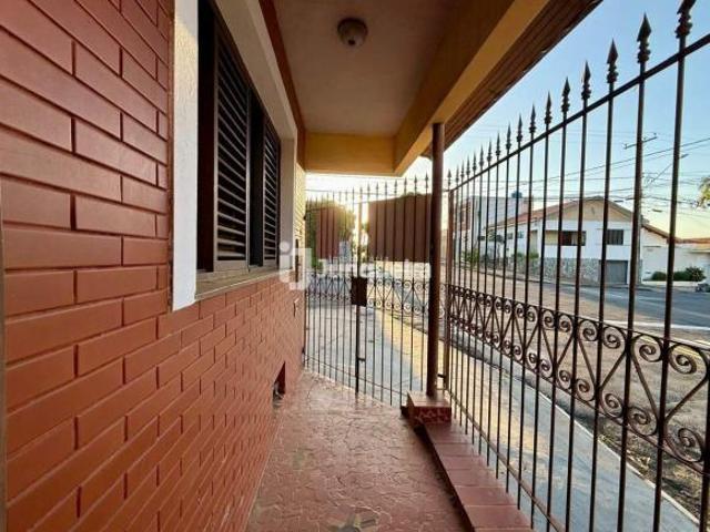 Casa à venda, 3 quartos, 2 vagas, Vila Rezende Piracicaba/SP