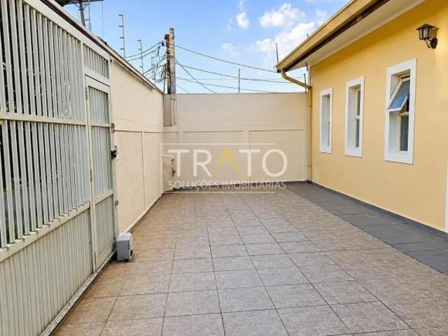 Casa à venda 3 quartos 343m2 no bairro São Quirino Próximo à Lagoa do Taquaral