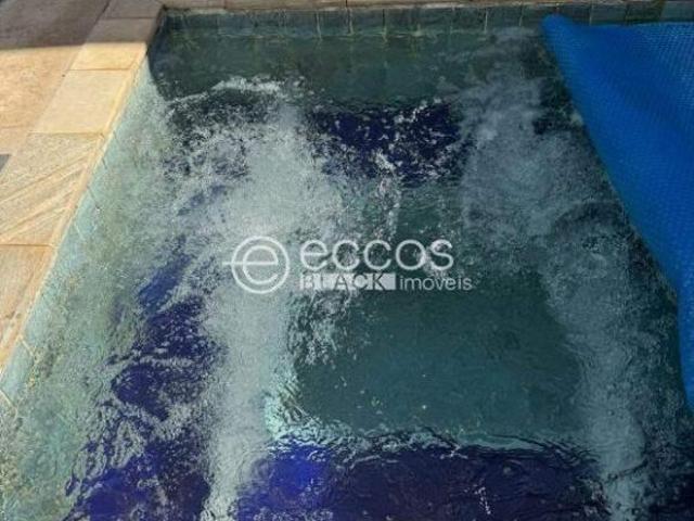 Casa à venda, 3 quartos, 3 suítes, 2 vagas, Parque das Laranjeiras II UBERABA/MG