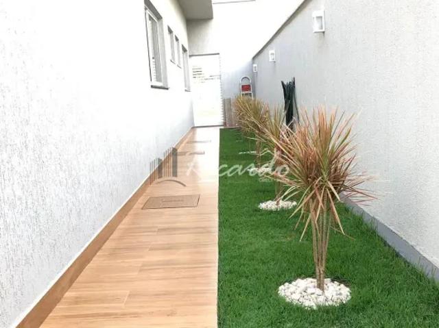 Casa à venda 3 Quartos, 3 Suites, 300M², Parqville Pinheiros, Aparecida de Goiânia GO | Condomíni