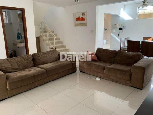 Casa à venda, 3 quartos, 3 suítes, 3 vagas, Centro Taubaté/SP