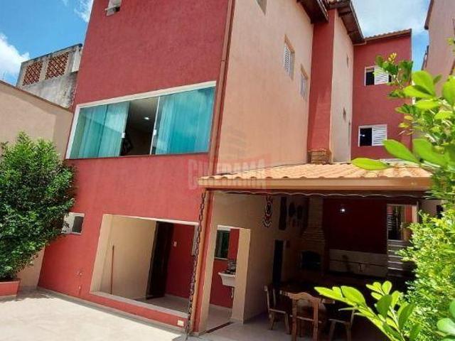 Casa à venda, 3 quartos, 3 suítes, 3 vagas, Olímpico São Caetano do Sul/SP