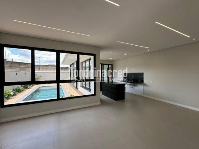 Casa à venda 3 Quartos, 3 Suites, 4 Vagas, 255M², Parque Tauá, Londrina PR CONDOMÍNIO ARAÇARI