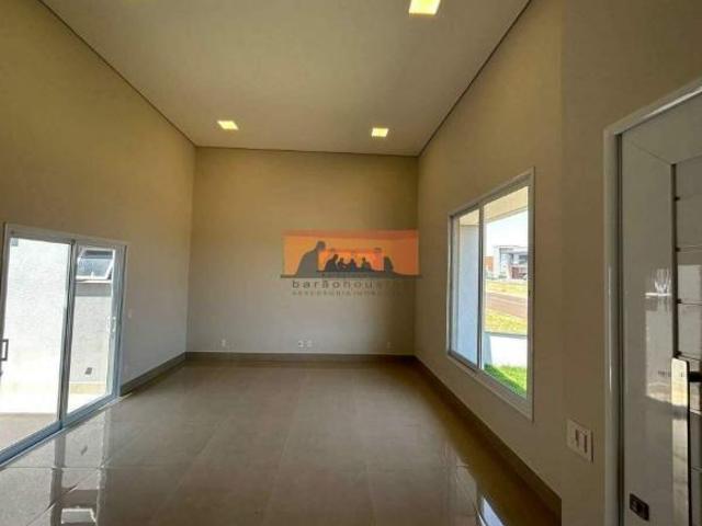 Casa à venda 3 Quartos, 3 Suites, 4 Vagas, 300M², Parque Brasil 500, Paulínia SP