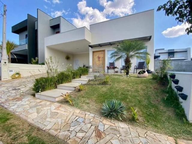 Casa à venda, 3 quartos, 3 suítes, 4 vagas, Jardim São Marcos Valinhos/SP