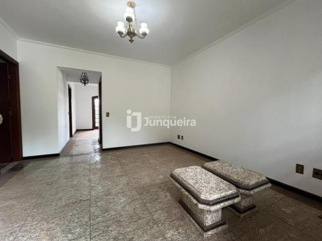 Casa à venda, 3 quartos, 3 suítes, 7 vagas, Chácara Nazareth Piracicaba/SP