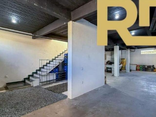 Casa à venda, 3 quartos, 3 suítes, 9 vagas, Esplanada Belo Horizonte/MG