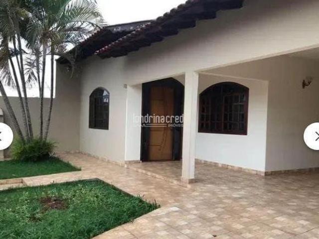 Casa à venda 3 Quartos, 3 Vagas, 180M², Jardim São Francisco, Ibiporã PR