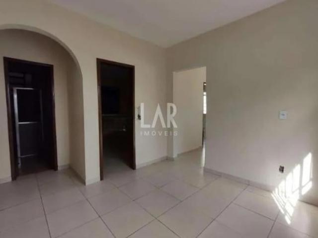 Casa à venda, 3 quartos, 3 vagas, Sagrada Família Belo Horizonte/MG