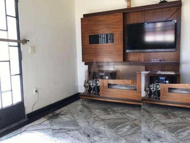 Casa à venda, 3 quartos, 3 vagas, Sagrada Família Belo Horizonte/MG
