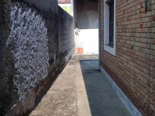 Casa à venda 3 Quartos, 4 Vagas, 250M², Quadra Coberta, Pindamonhangaba SP
