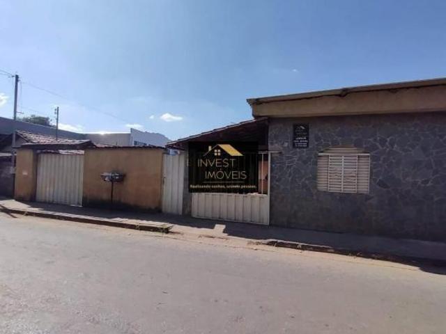 Casa à venda, 3 quartos, 4 vagas, Centro Juatuba/MG
