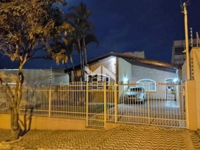 Casa à venda, 3 quartos, 4 vagas, Vila Roma Salto/SP