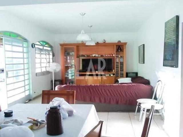 Casa à venda, 3 quartos, 6 vagas, Nova Esperança Belo Horizonte/MG