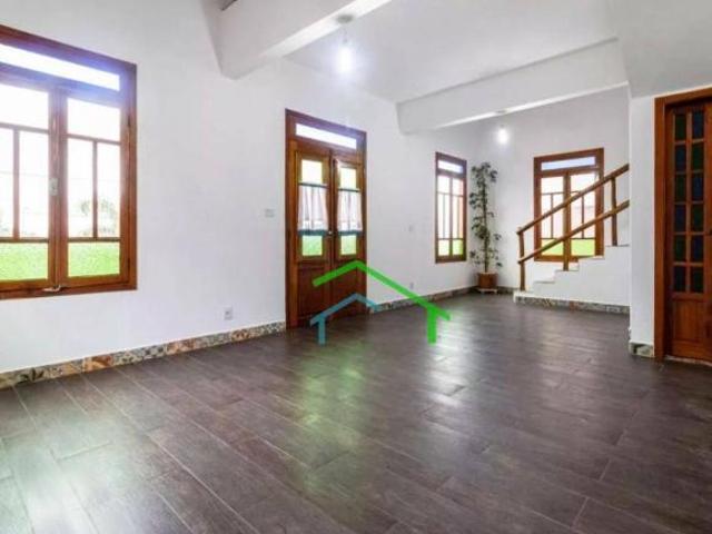 Casa á venda, 3 Suíte e 4 Vgas I Condomínio residencial Valville I Santana de Parnaíba/SP