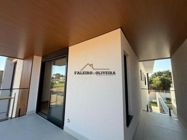 Casa á Venda | 3 Suites 1 suíte master | Escritório | Piscina | Condomínio Campos de Medeiros Me