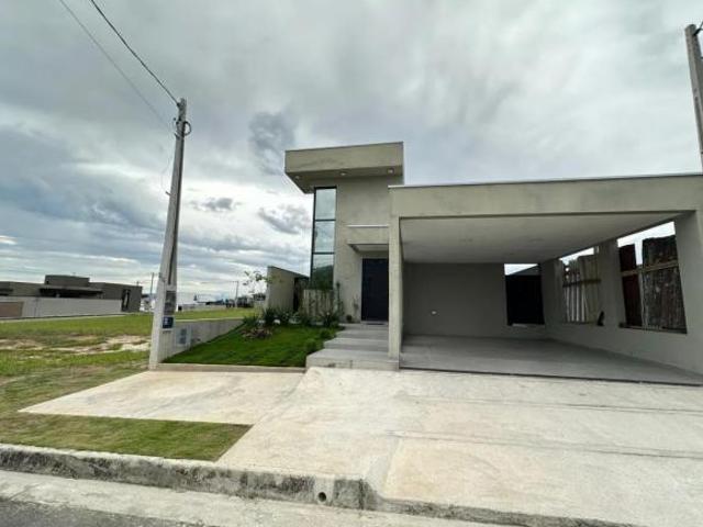 Casa a venda, 3 suítes e 1 com closet 154 m² Vereda dos Campos, São José dos Campos