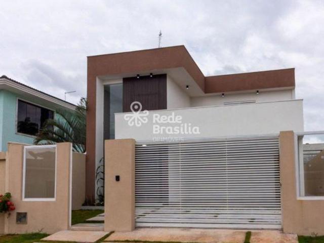 CASA À VENDA, 3 SUÍTES, NOVA, PRÓXIMO A PREFEITURA, CONDOMÍNIO FECHADO ARNIQUEIRAS