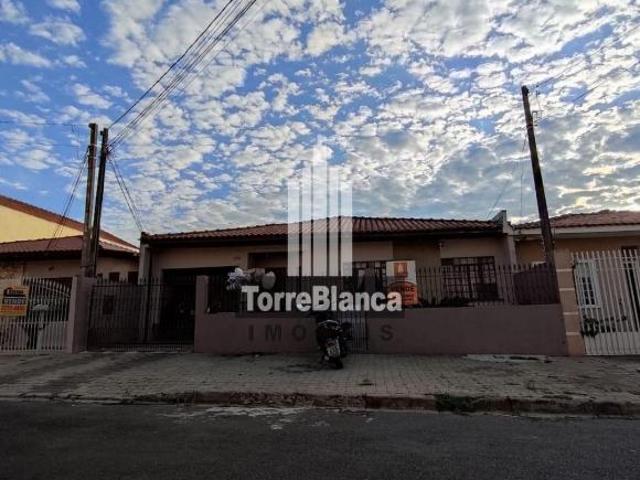 Casa à Venda, 3 Suítes, Próximo ao Colégio Sagrada Família na Vila Jardim Florença